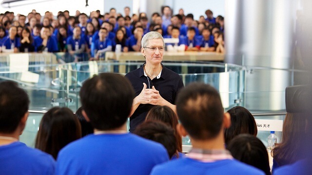 Tim Cook realizo una reunión con empleados para dar algunos anuncios