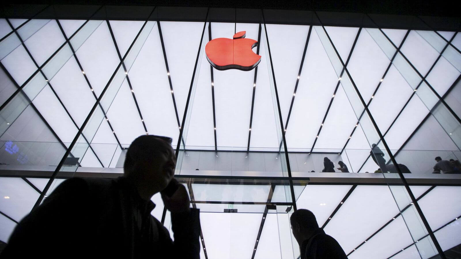China convoca a Apple a una reunión para exigir restricciones en ...