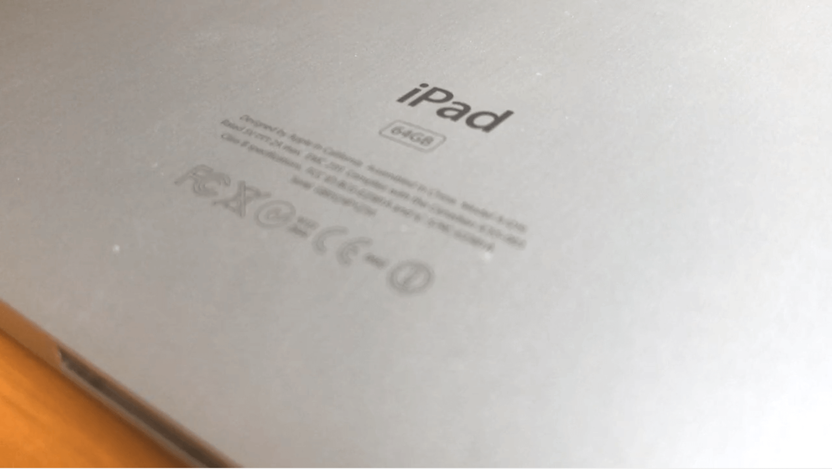 RetroReview - iPad 1 (2010) - Viajando en el tiempo • iPhoneate - iNeate